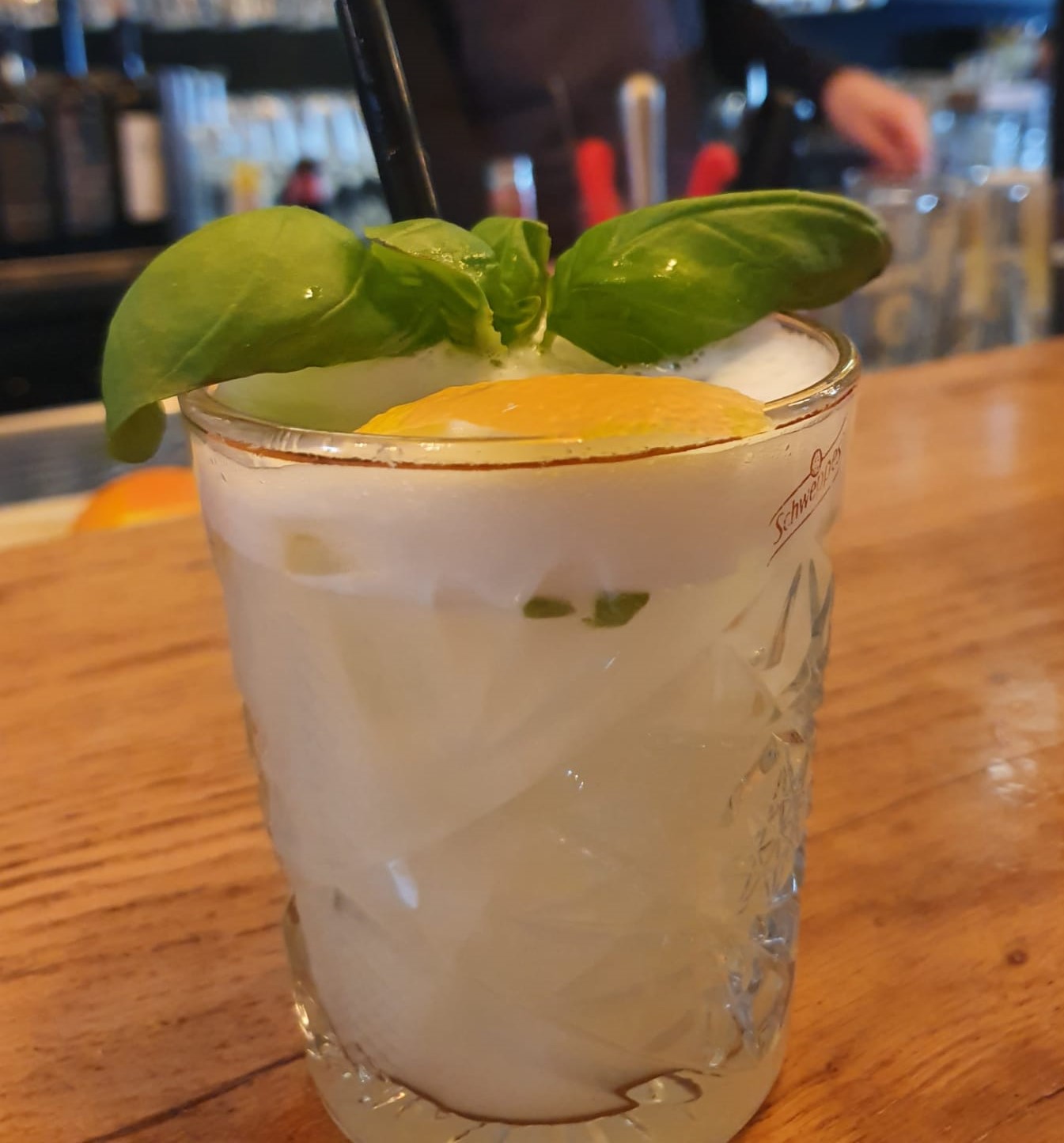 Barz Aalter – Foods and Drinks